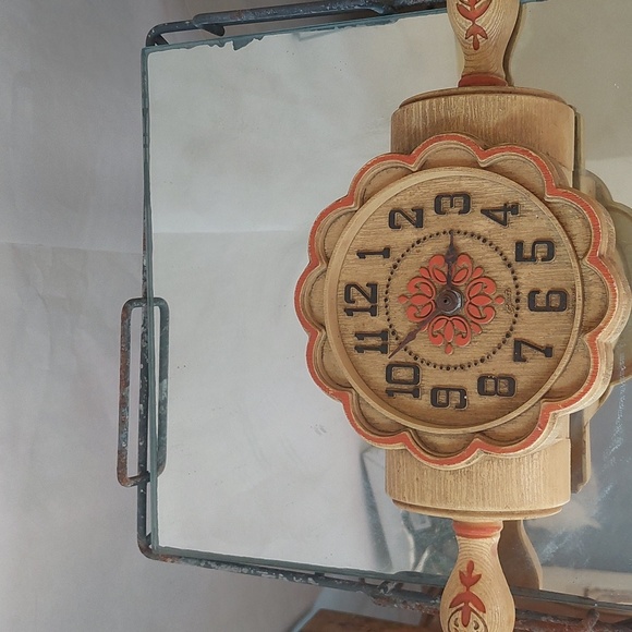 Other | Vintage Spartus Wall Clock Rolling Pin Faux Wood Look | Poshmark